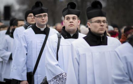 Hujko, Cipko, Pupko. Co ma w głowie publicysta prawicy [POWIEŚĆ LISICKIEGO]